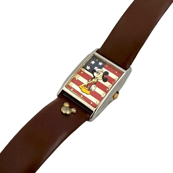 Disney | Accessories | Disney Vintage Mickey Mouse Salute Flag Watch ...
